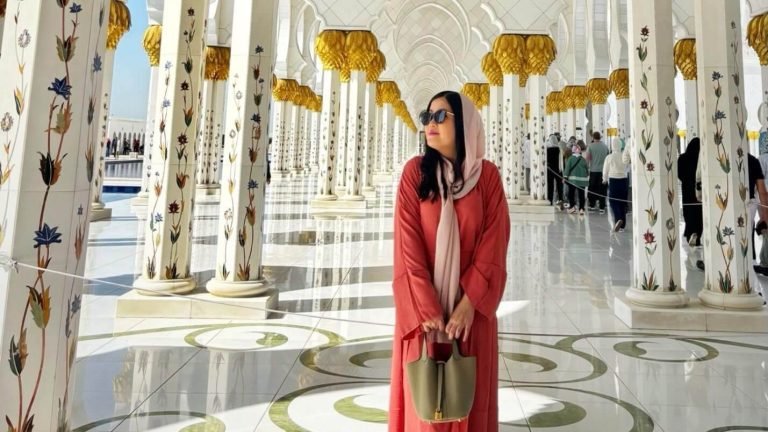 Buy Butterfly Abaya Dress for Women Online • Butterfly Abaya
